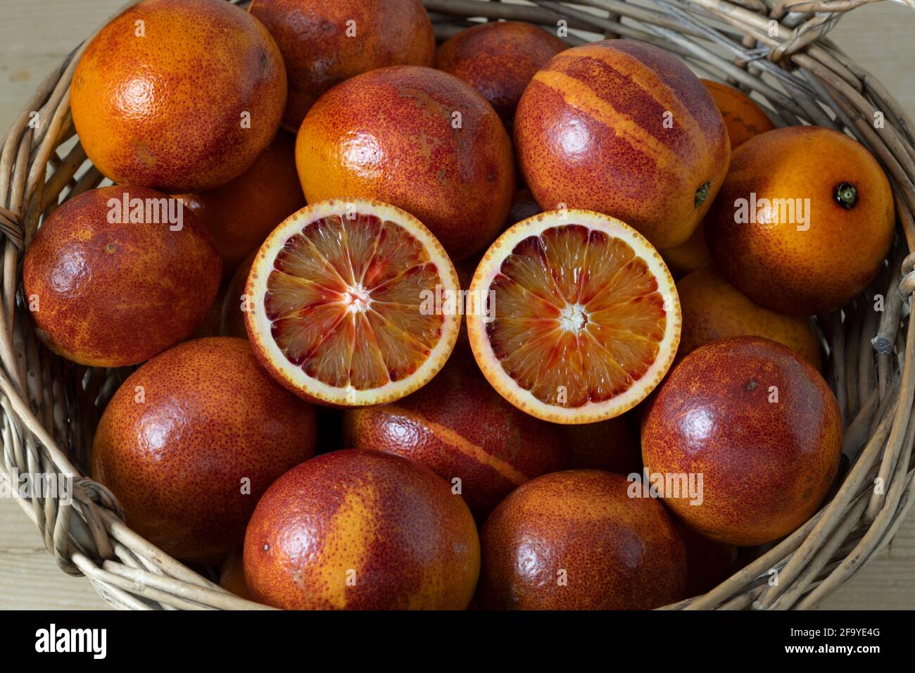 Whole blood hi-res stock photography and images - Alamy