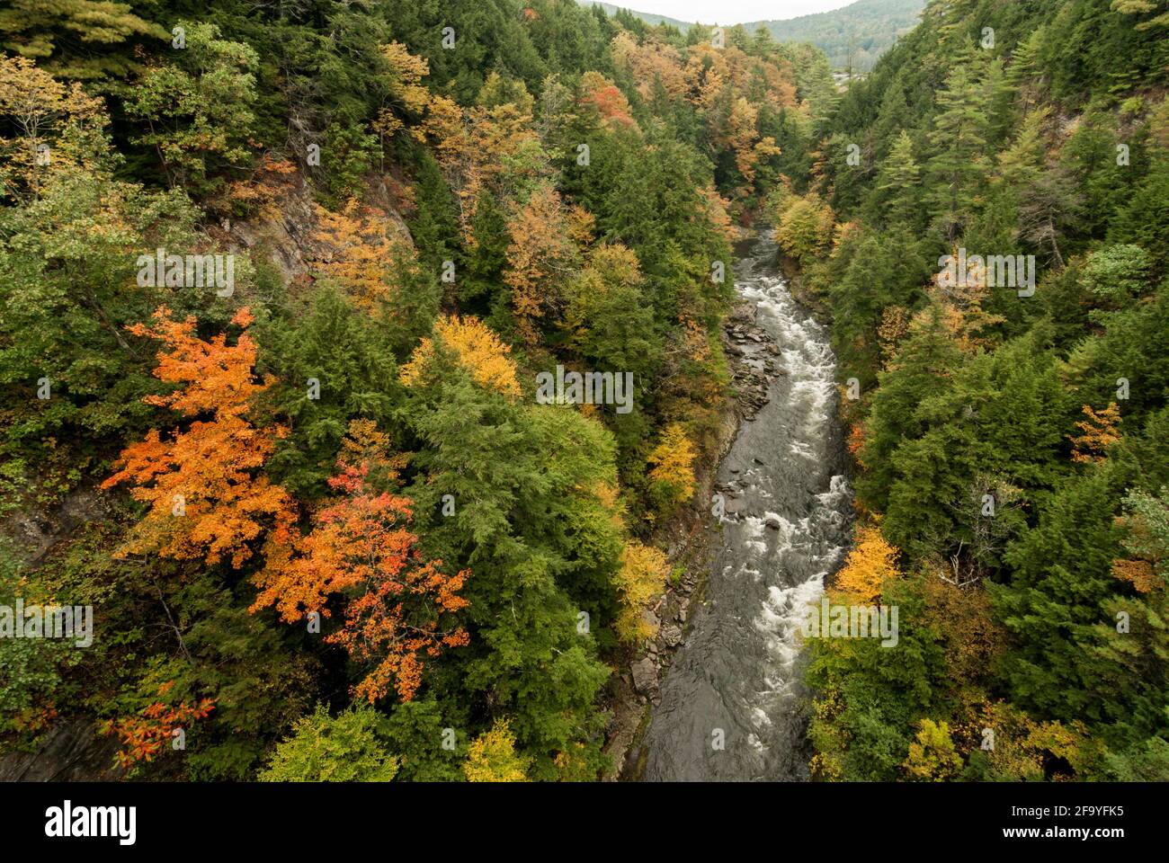 The Ottauquechee River running through Quechee Gorge, Vermont, USA in ...