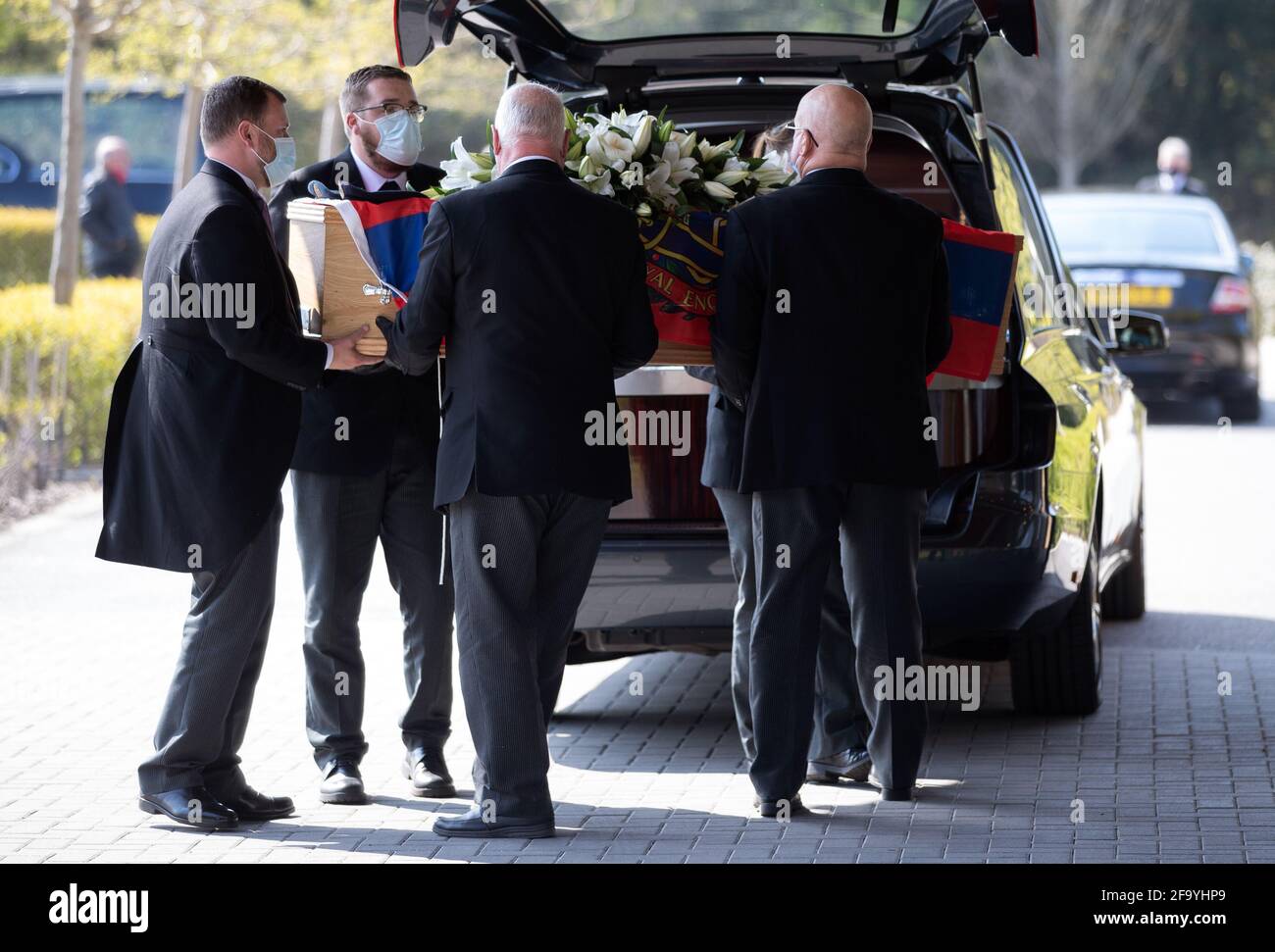 The coffin of D-Day veteran Albert Lilly arrives for his funeral ...