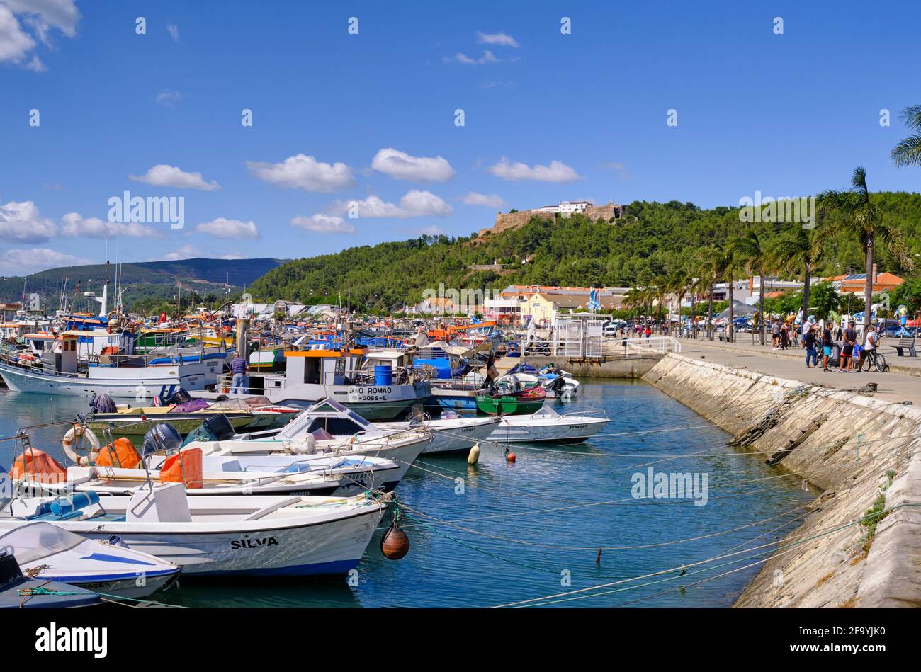 The fishing harbour of Setubal. Portugal Stock Photo - Alamy
