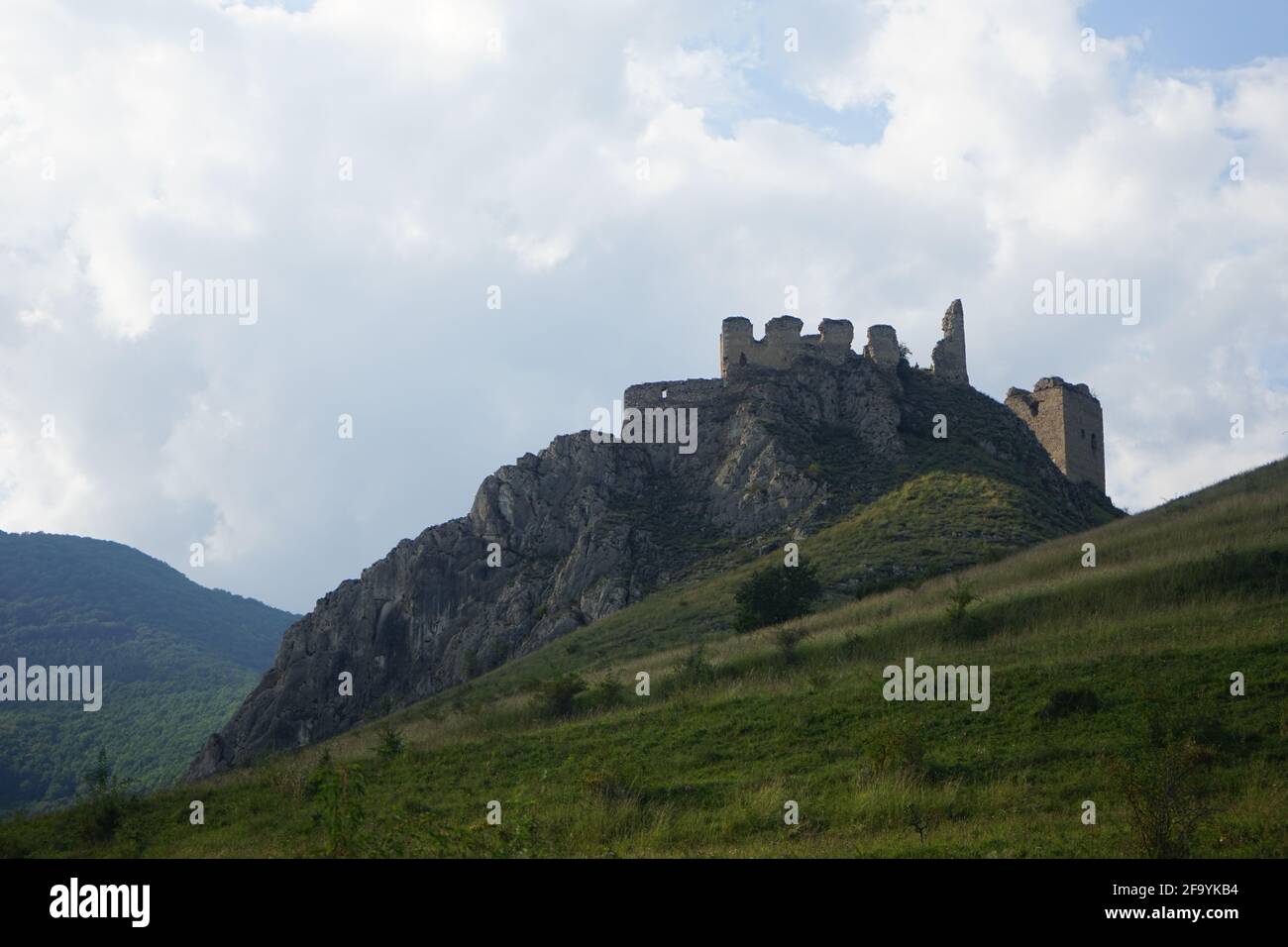 Cetatea Trascaului / Cetatea Coltesti / Torockóvár Photography Stock ...