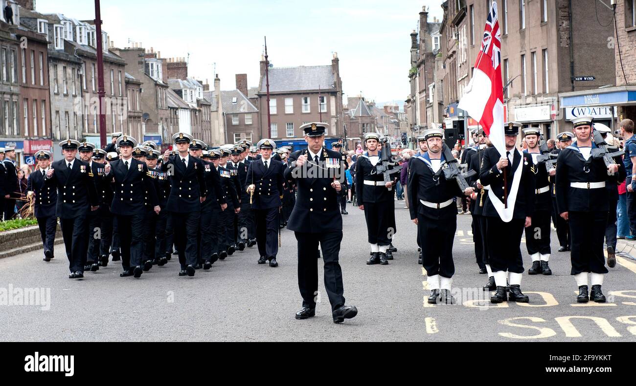 Crew of HMS Montrose Stock Photo - Alamy