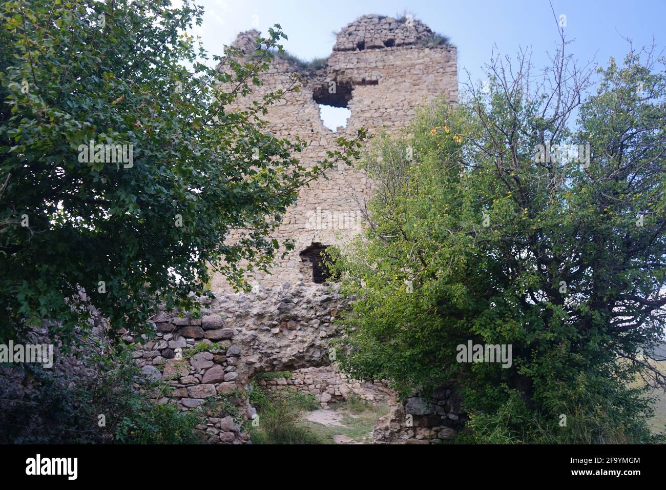 Fortress Tower At Cetatea Trascaului / Cetatea Coltesti / Torockóvár ...