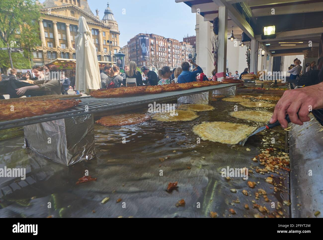 At the city street market, Budapest Stock Photo - Alamy