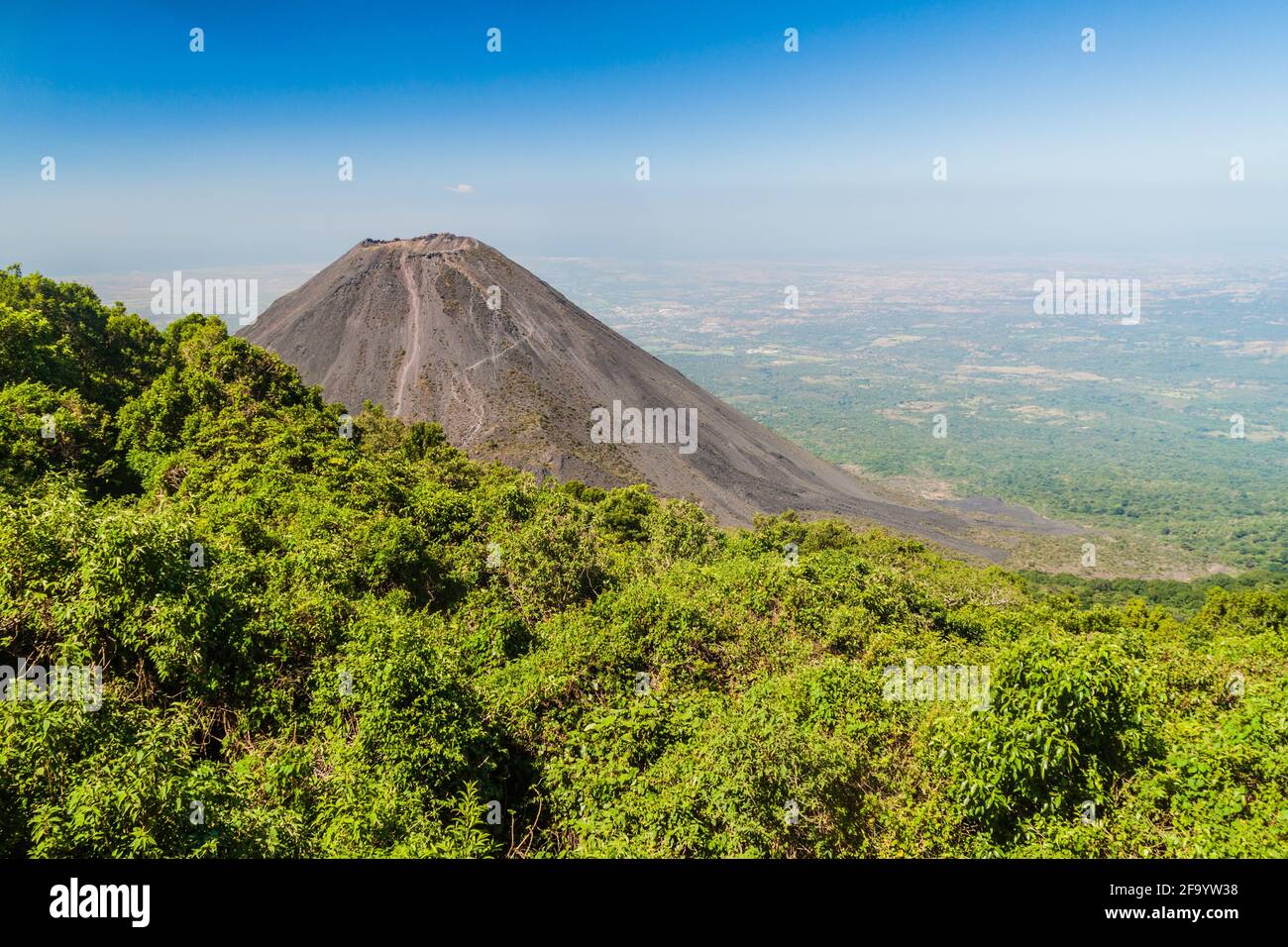 Izalco volcano, El Salvador Stock Photo - Alamy