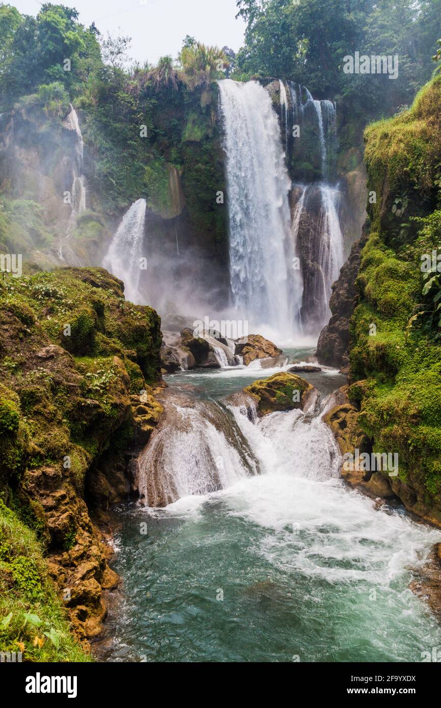 Pulhapanzak waterfall in Honduras Stock Photo - Alamy