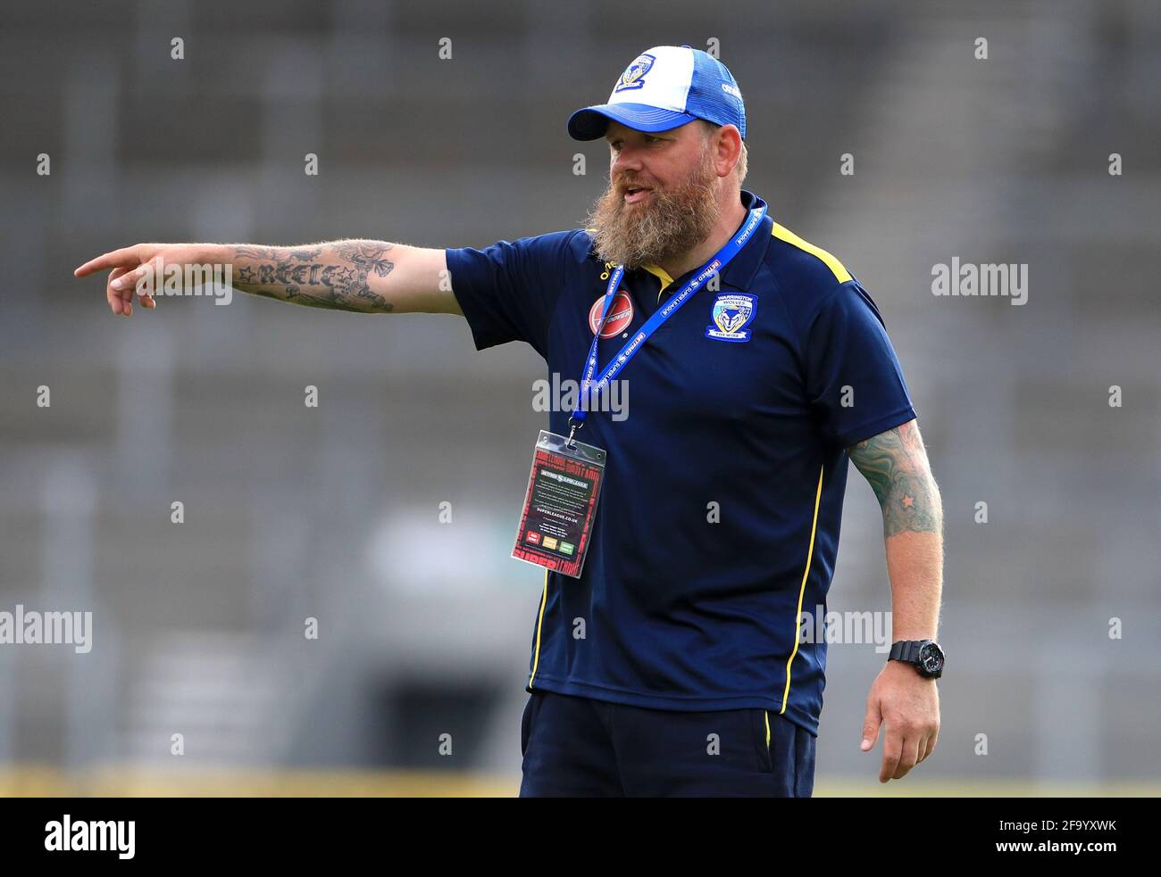 Lee briers warrington wolves 15 hi-res stock photography and images - Alamy