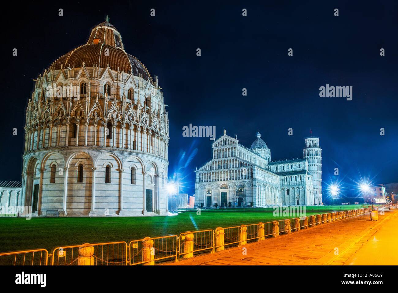 Falling tower hi-res stock photography and images - Alamy