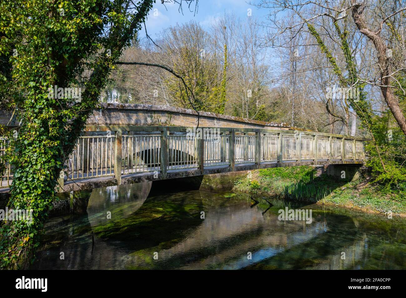Pedestrian bridge over road hi-res stock photography and images - Alamy