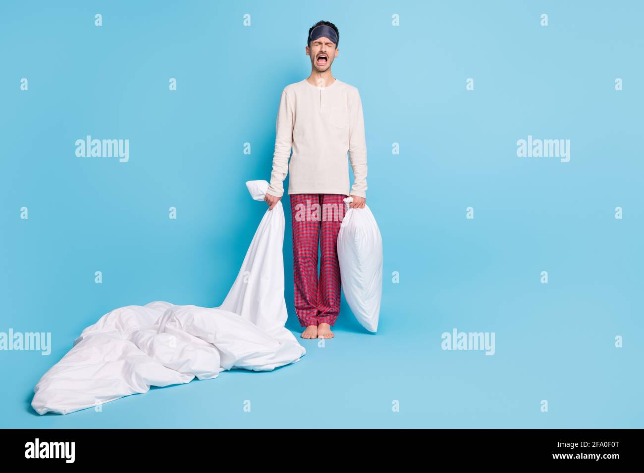 Tears and colored hair hi-res stock photography and images - Alamy