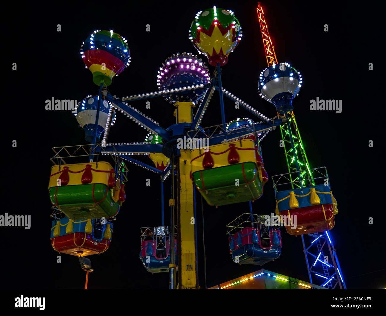 Family on carousel in amusement hi-res stock photography and images - Alamy
