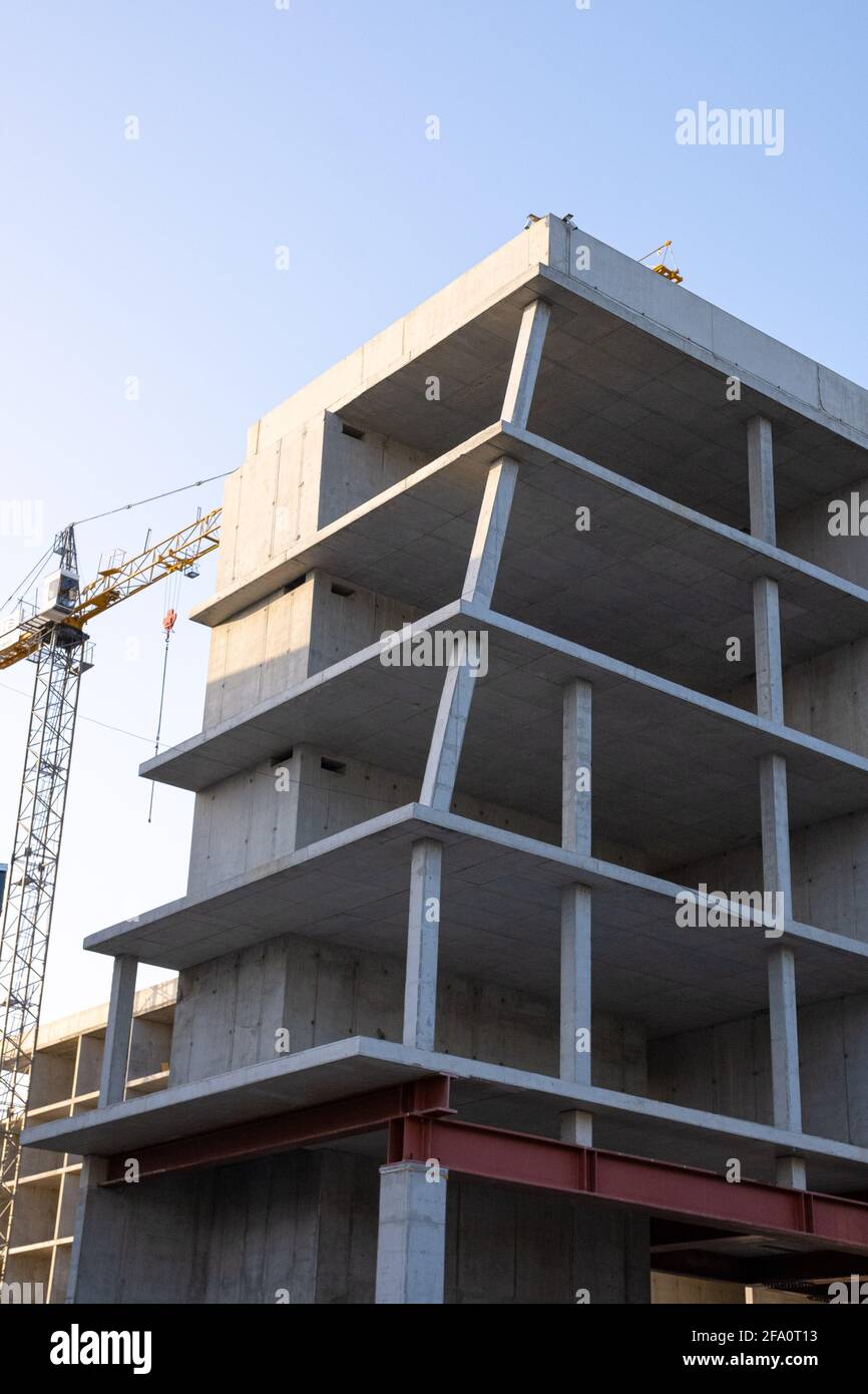 Construction of a monolithic high-rise building Stock Photo - Alamy