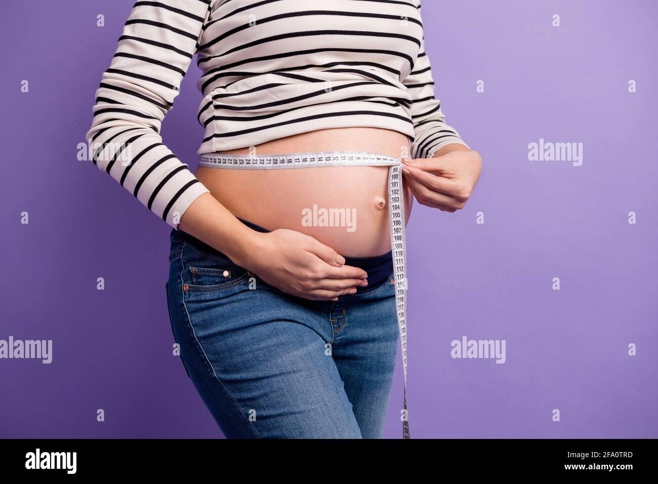 Big baby bump hi-res stock photography and images - Alamy