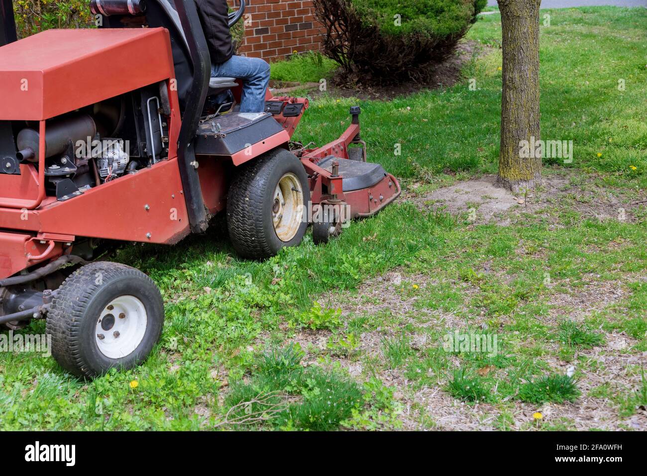 Grassland mowers hi-res stock photography and images - Alamy