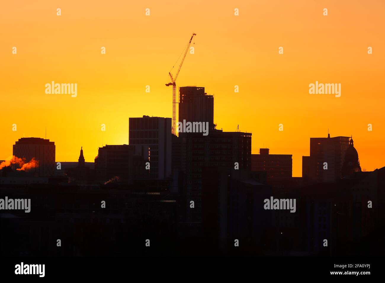 Sunrise behind Leeds City Centre skyline.Yorkshire's tallest building ...