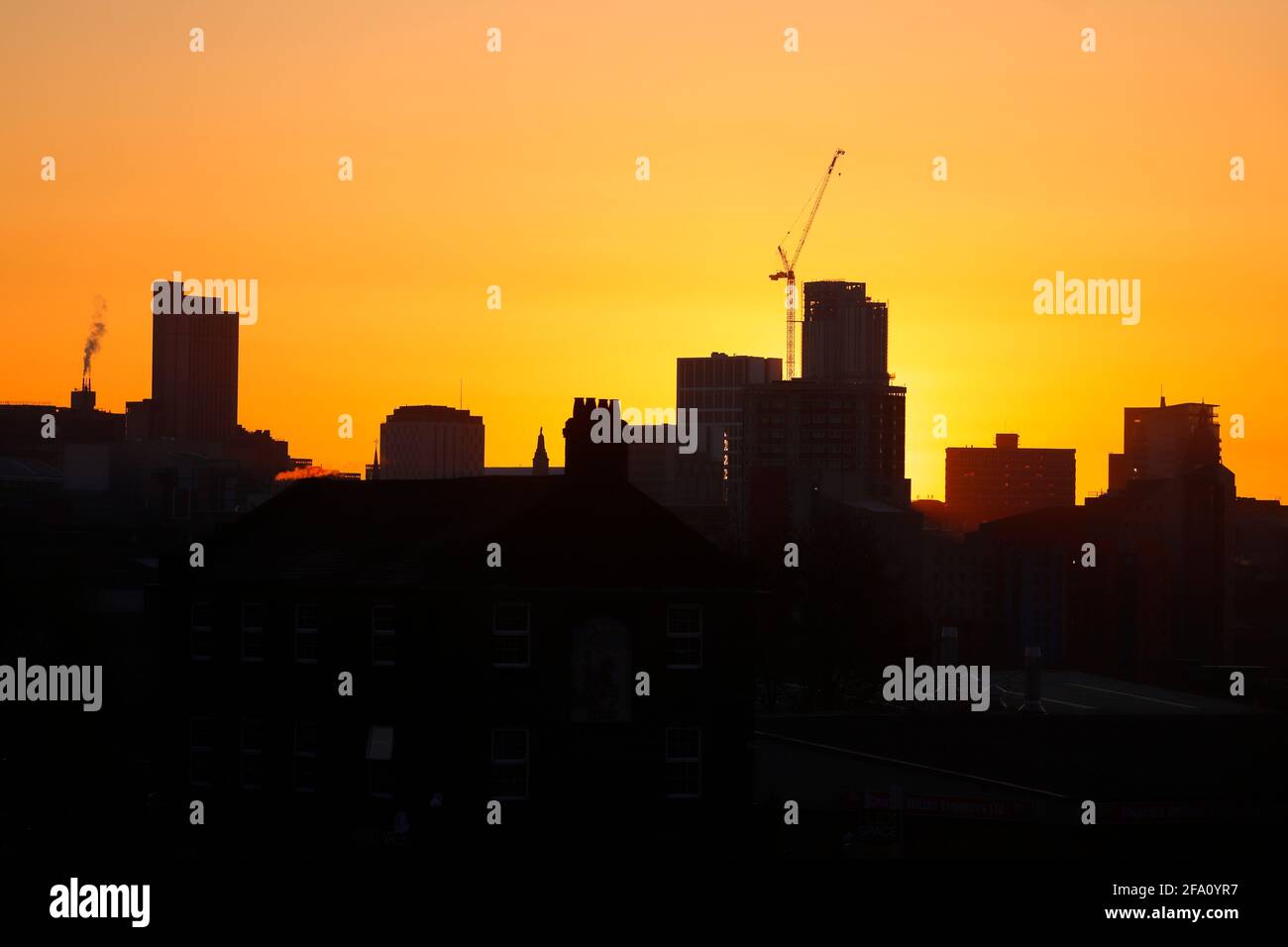 Sunrise behind Leeds City Centre skyline.Yorkshire's tallest building ...