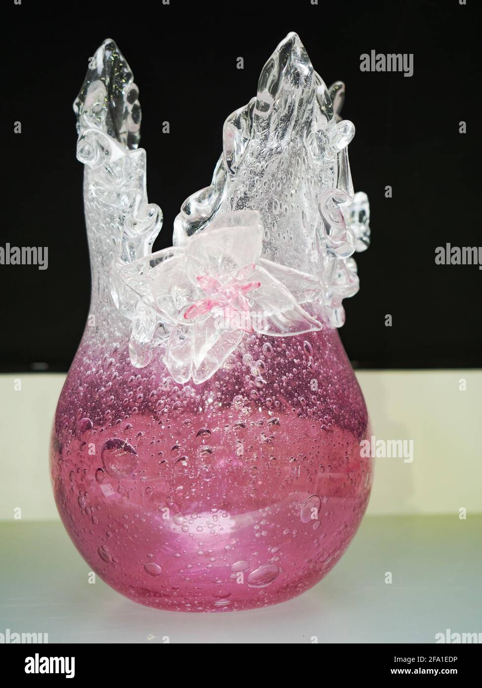 Shattered vase hi-res stock photography and images - Alamy