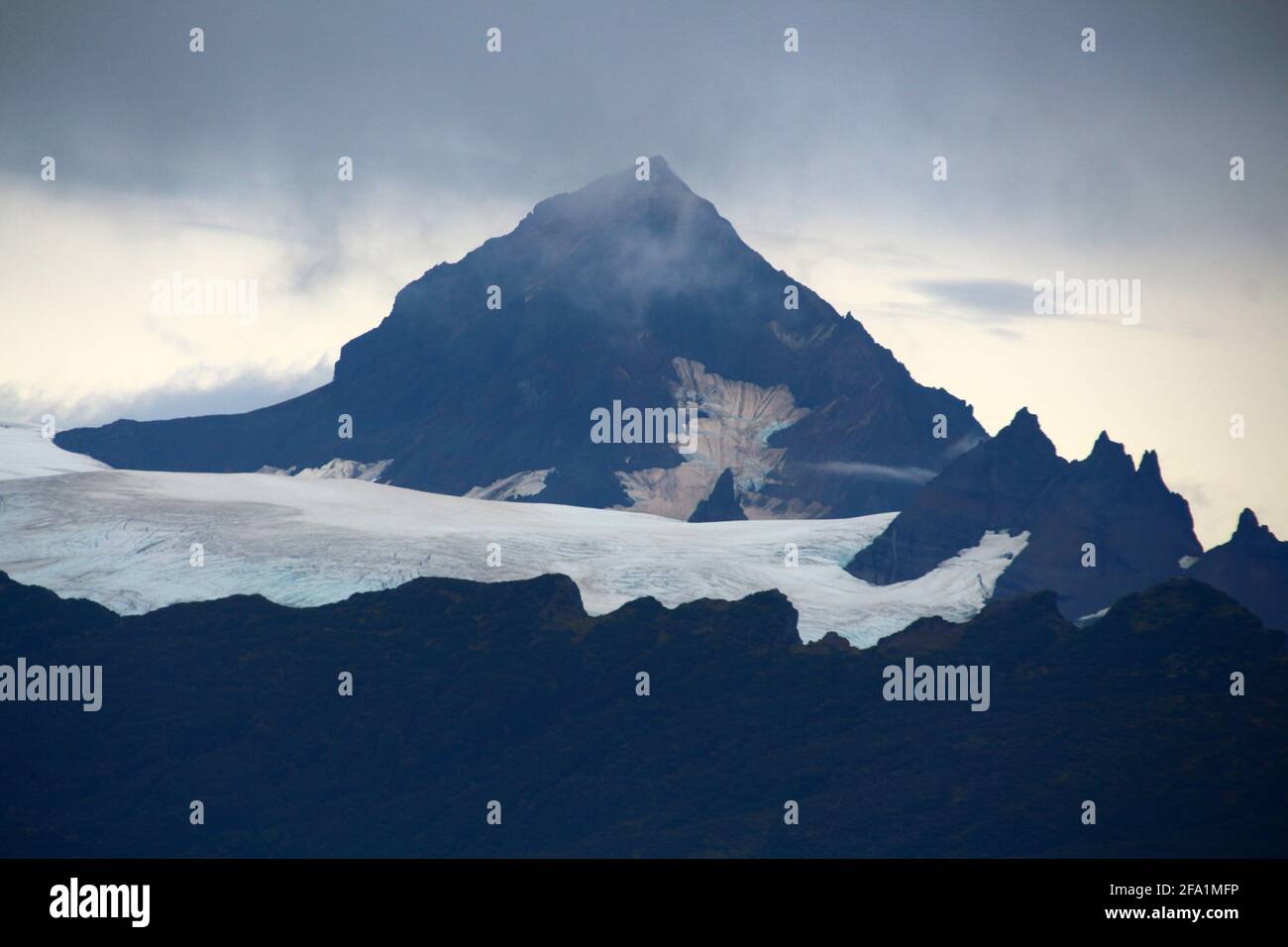 Landscape Alaska-Kukak Bay- Devils Desk Stock Photo - Alamy