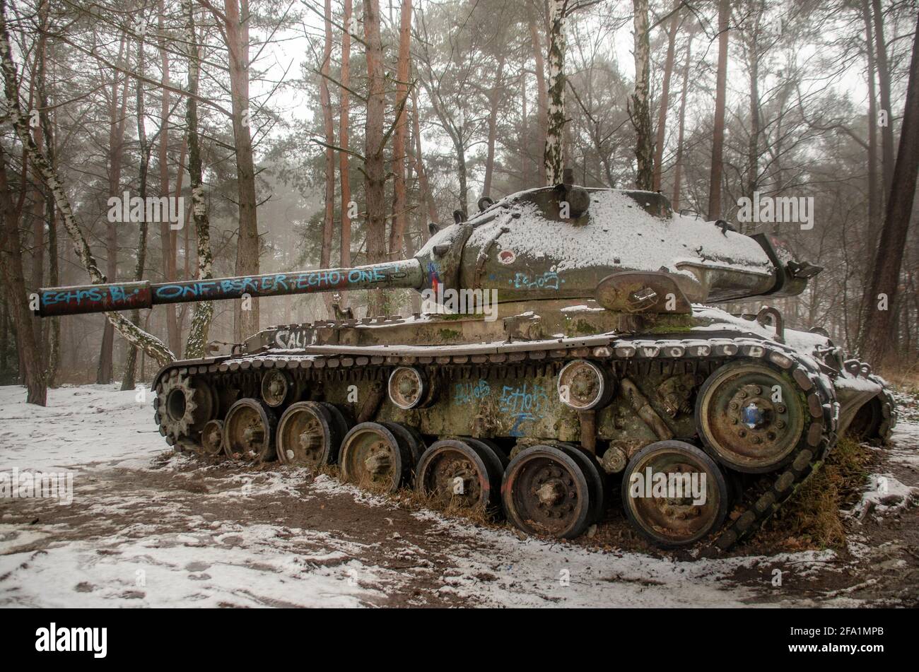 Militar tank hi-res stock photography and images - Alamy