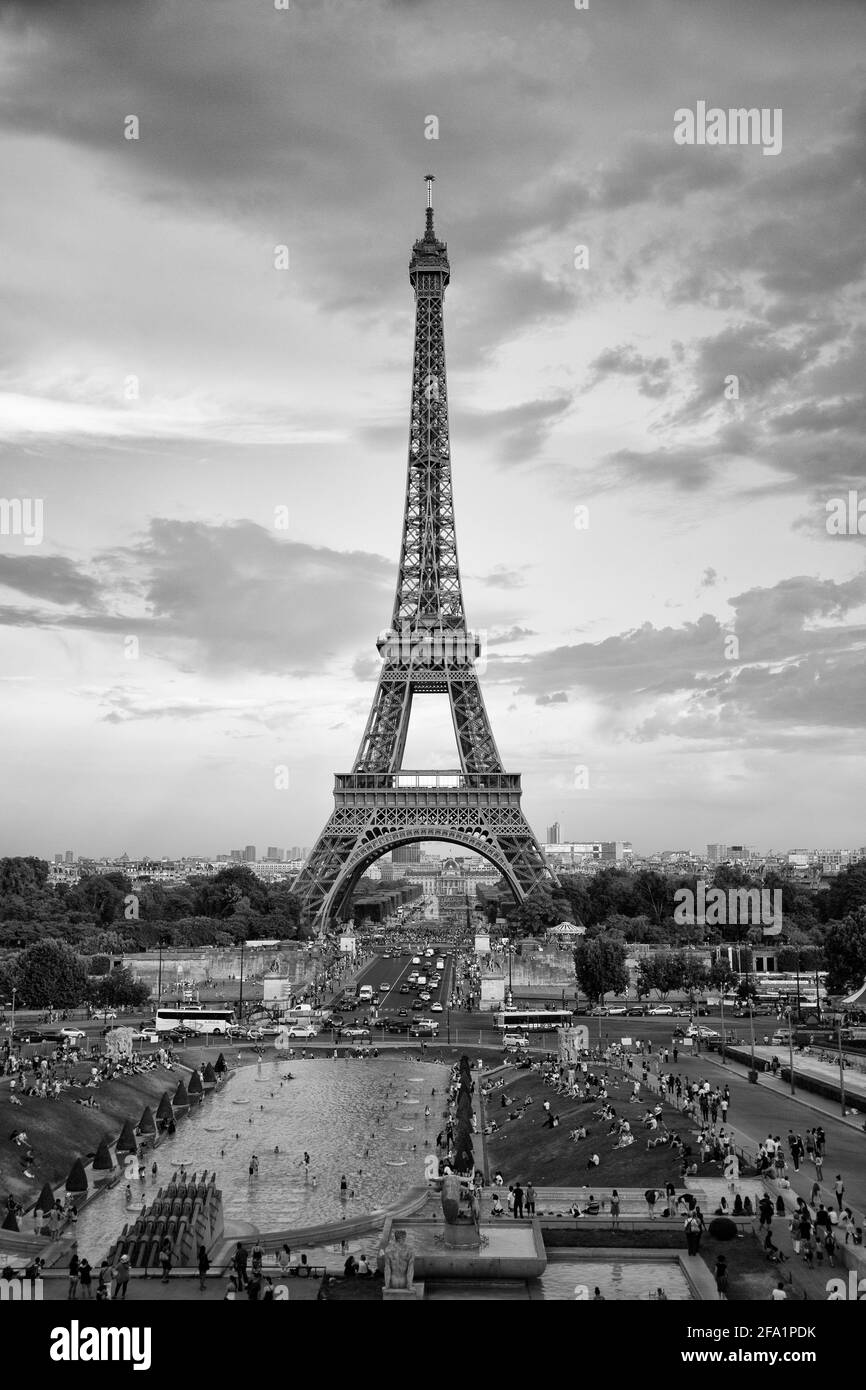 Paris in black and white Stock Photo - Alamy