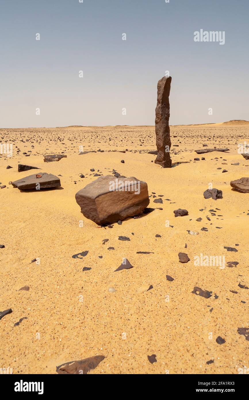 Standing stone nabta playa nubian hi-res stock photography and images ...