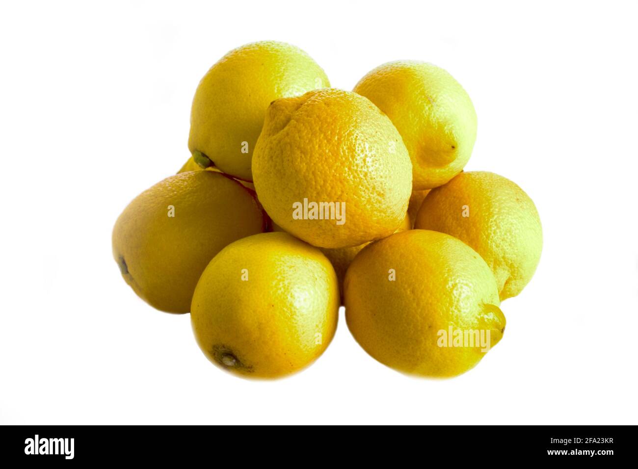 lemon (Citrus limon), lemons, cut-out Stock Photo - Alamy