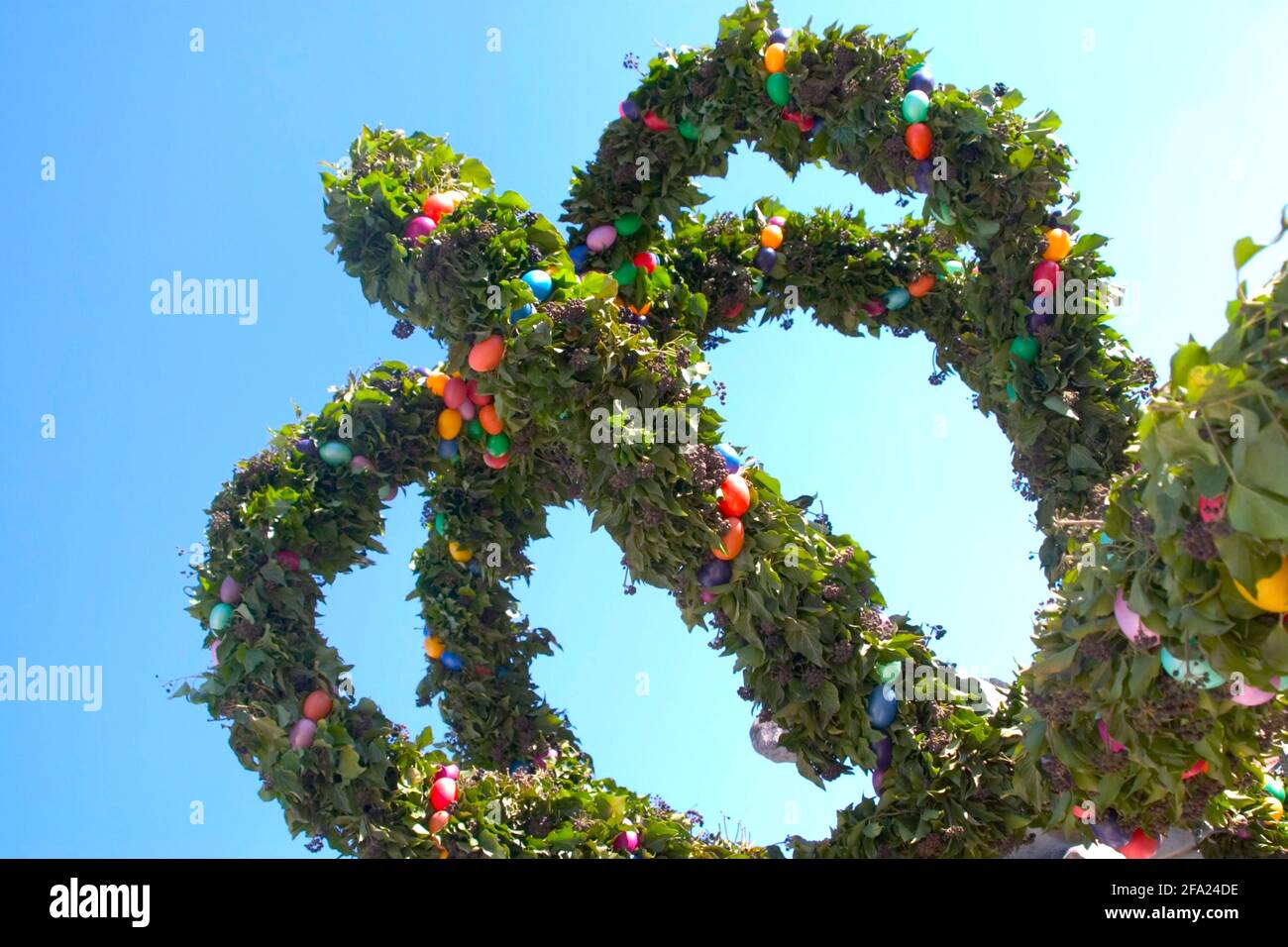 Easter crown hi-res stock photography and images - Alamy