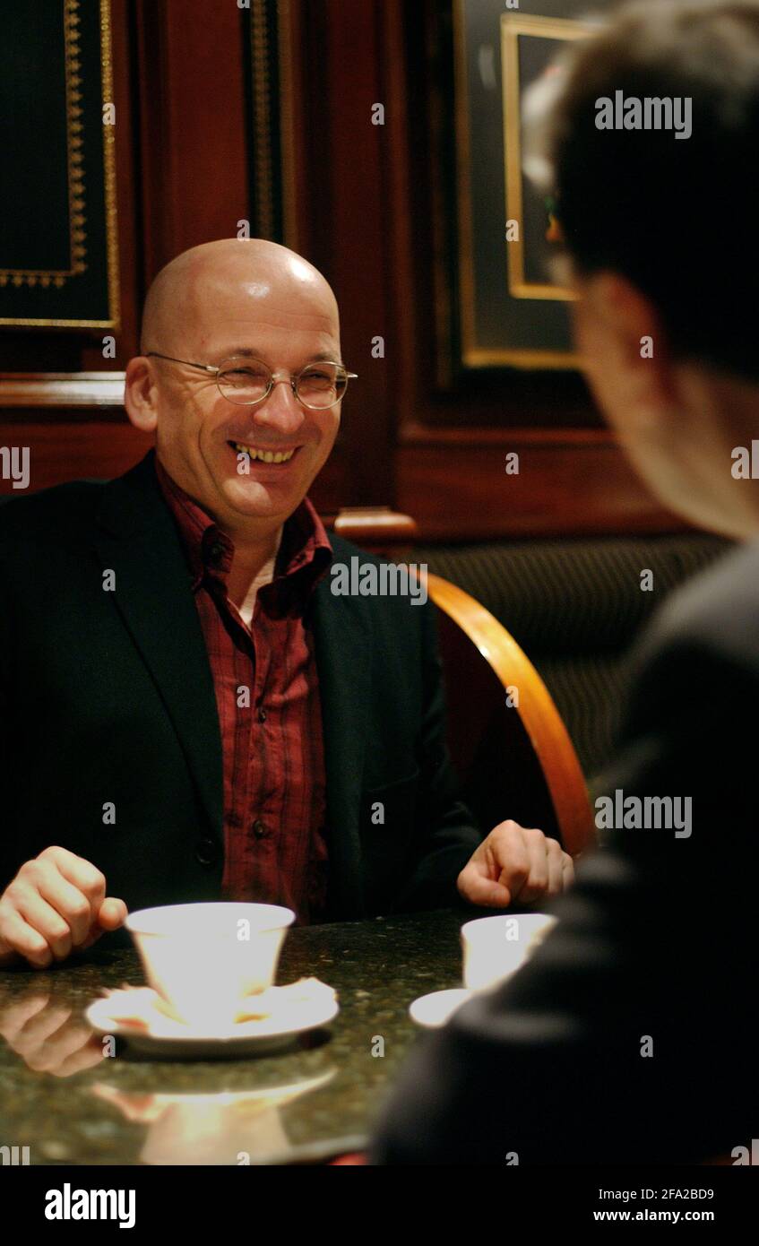 London 14 9 04 hi-res stock photography and images - Alamy