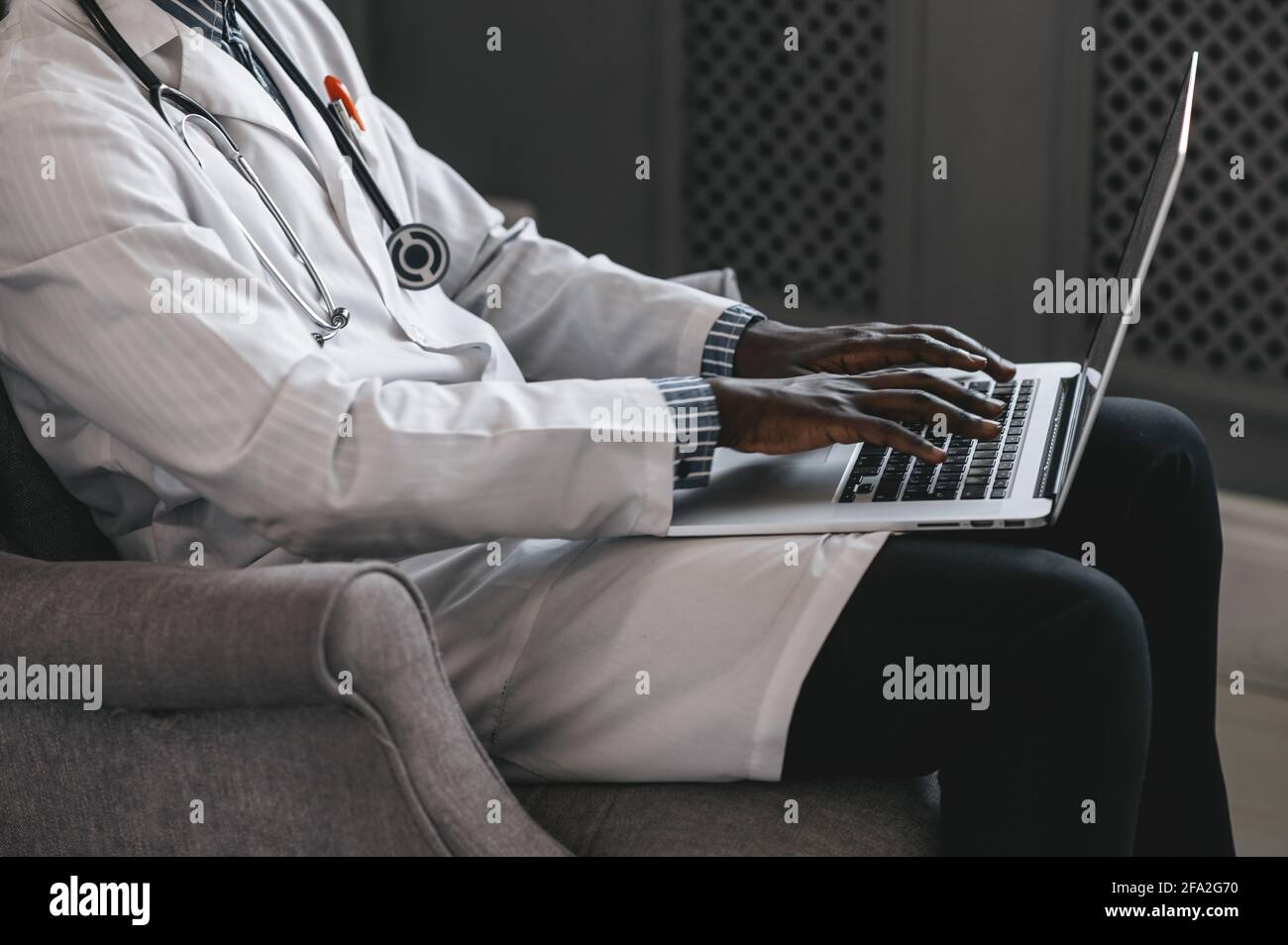 African hands laptop hi-res stock photography and images - Alamy