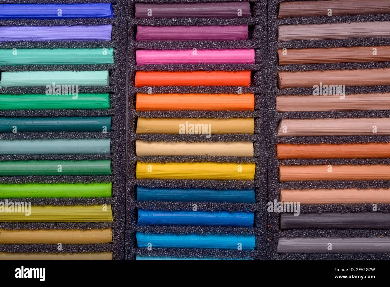 Oil pastel drawing hi-res stock photography and images - Alamy