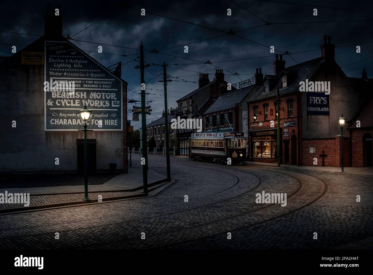 Edwardian shop hi-res stock photography and images - Alamy