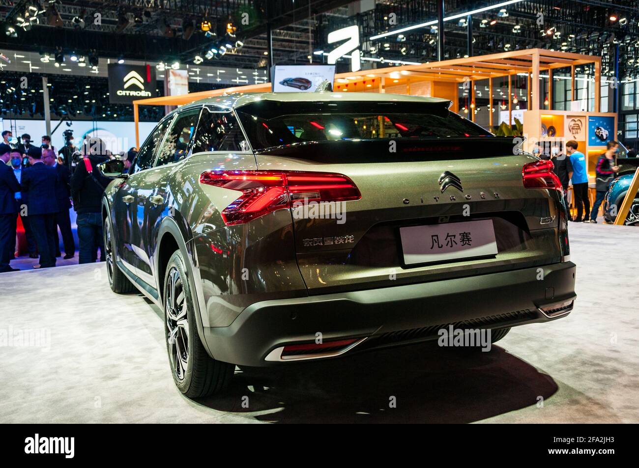 The Citroen C5X on display at the 2021 Shanghai Auto Show, China Stock Photo - Alamy