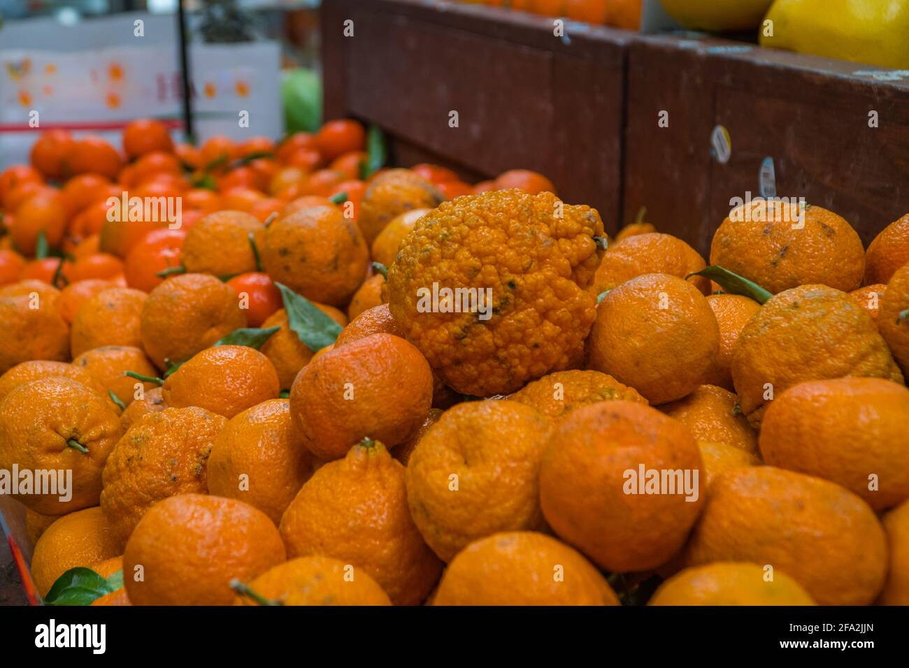 Grocery store display hi-res stock photography and images - Alamy