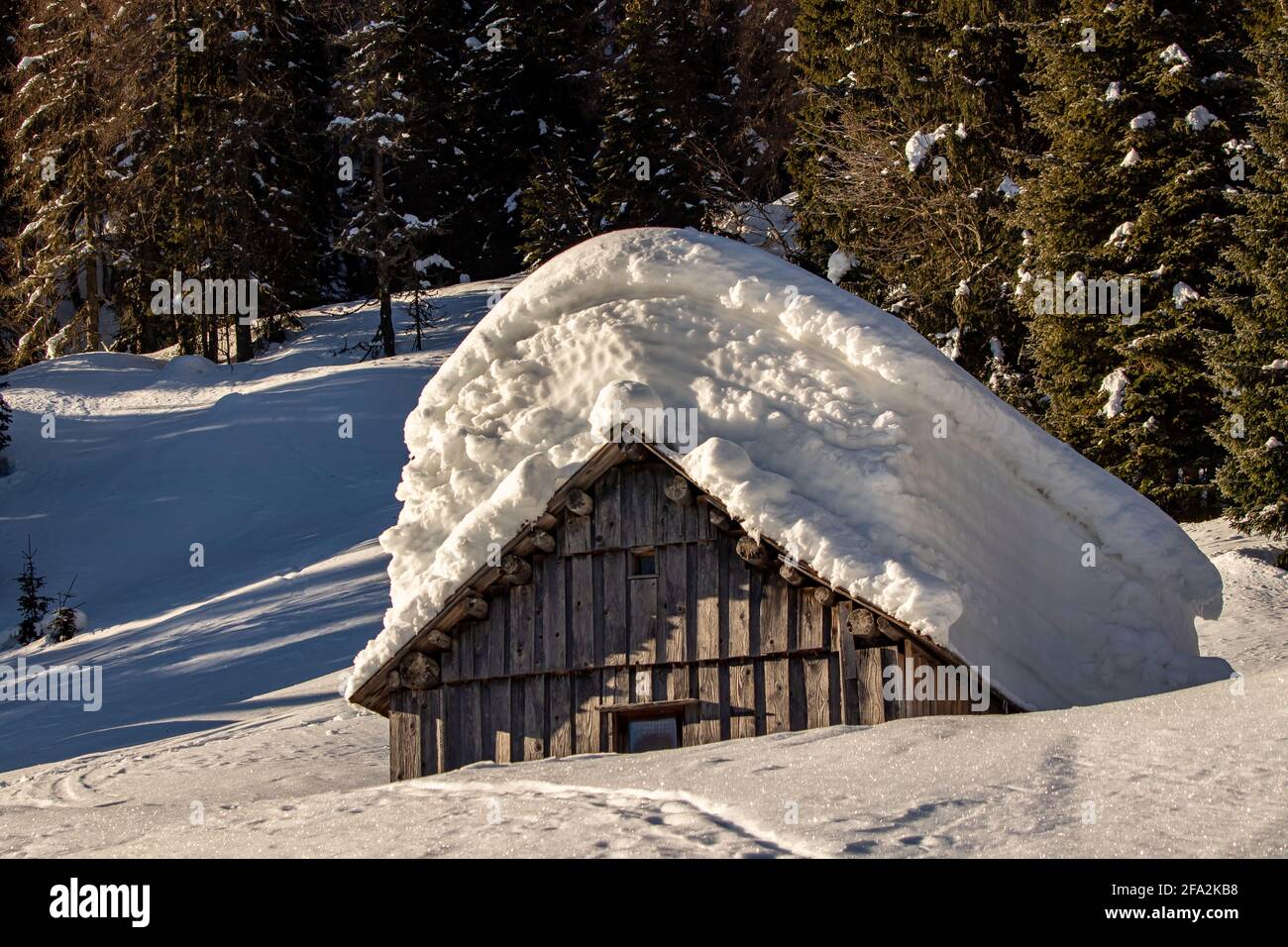 Mountain huts covered in snow, Jezero Stock Photo - Alamy
