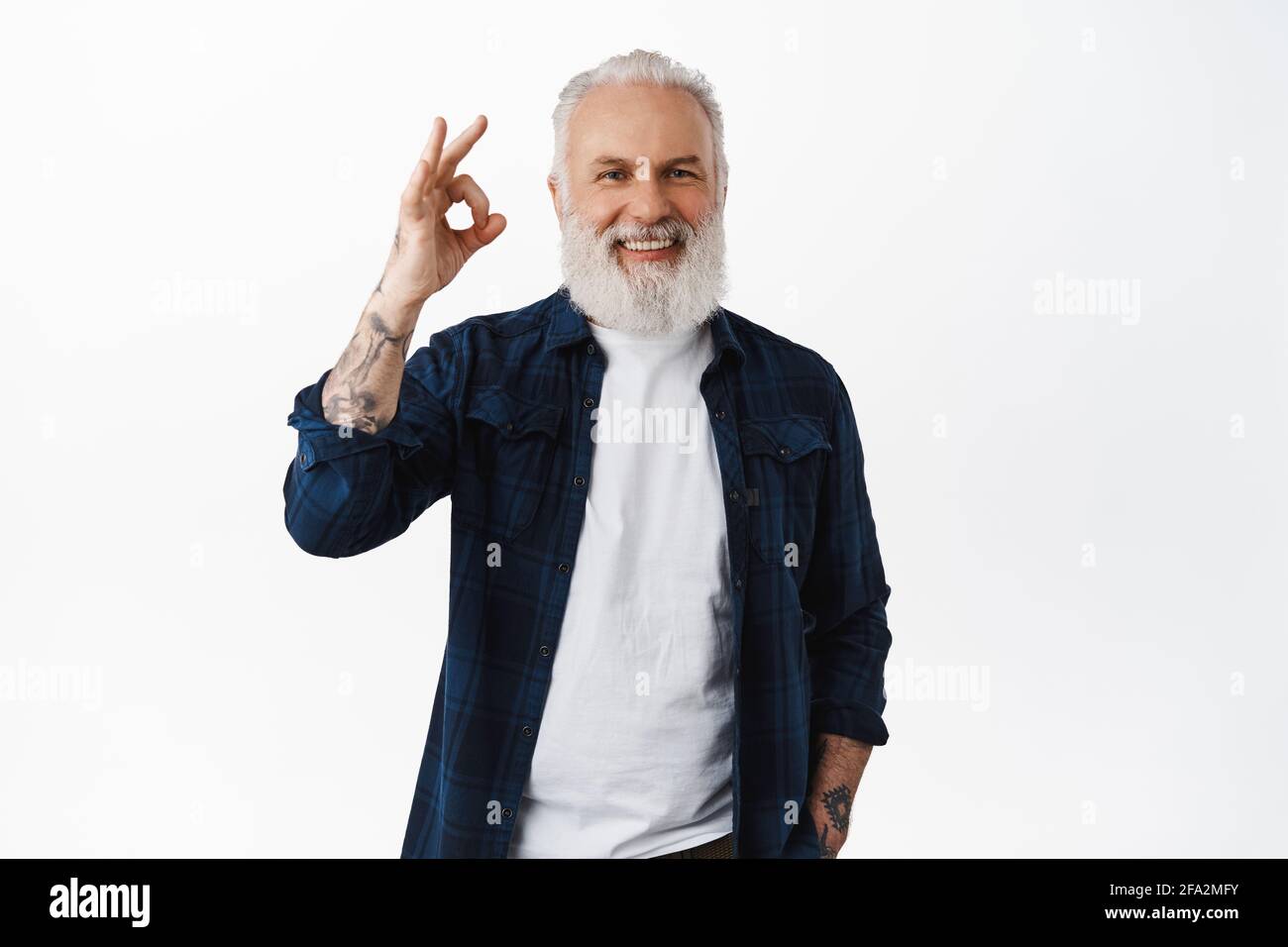 Nod business logo hi-res stock photography and images - Alamy