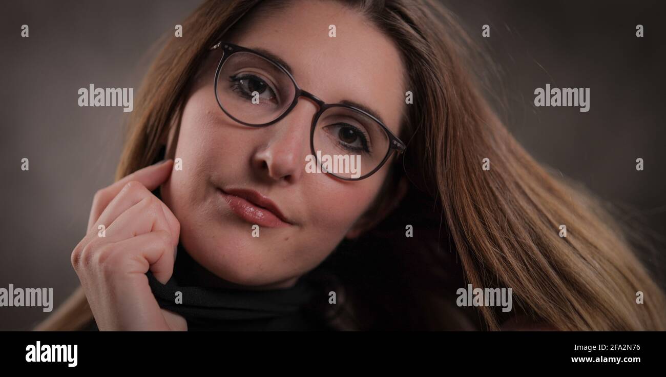 Young pretty woman in her mid 20s - portrait shot Stock Photo - Alamy