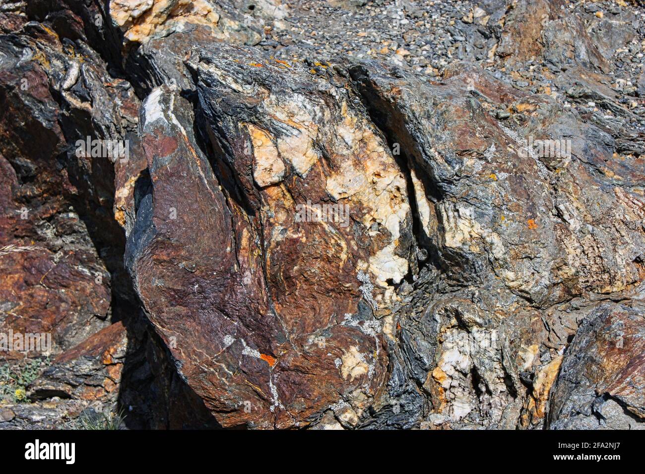 Colored layers in the rock Stock Photo - Alamy