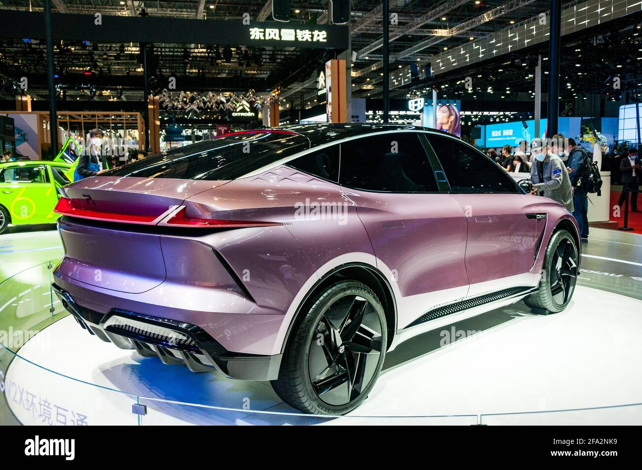 The R ES33 concept an electric SUV on display at the 2021 Shanghai Auto Show, China Stock Photo ...