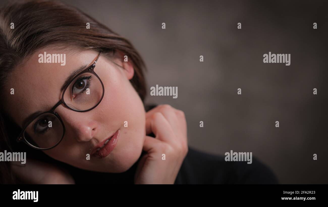 Young pretty woman in her mid 20s - portrait shot Stock Photo - Alamy