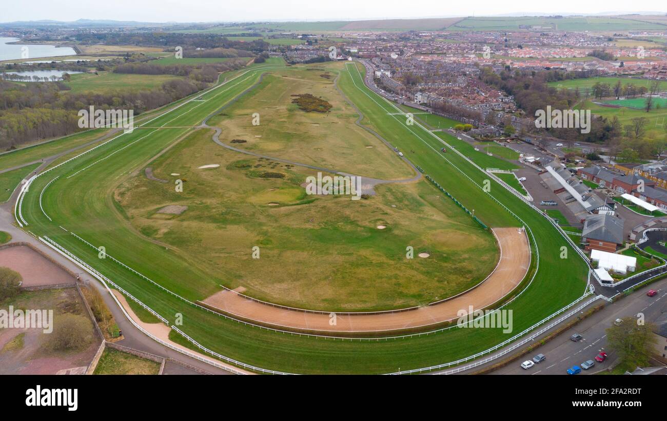 Racecourses hi-res stock photography and images - Alamy