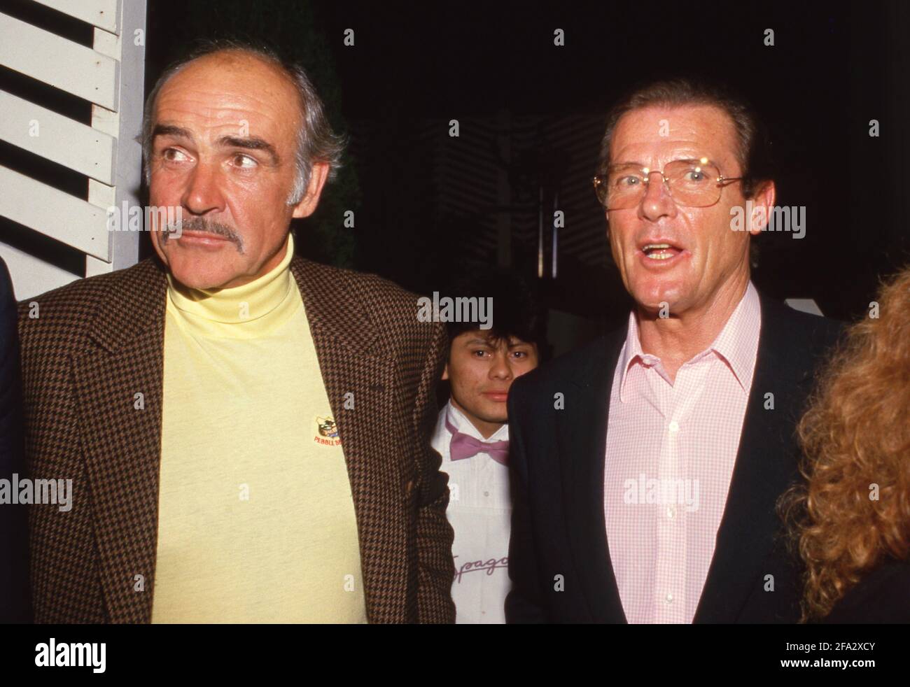 Roger moore sean connery hi-res stock photography and images - Alamy