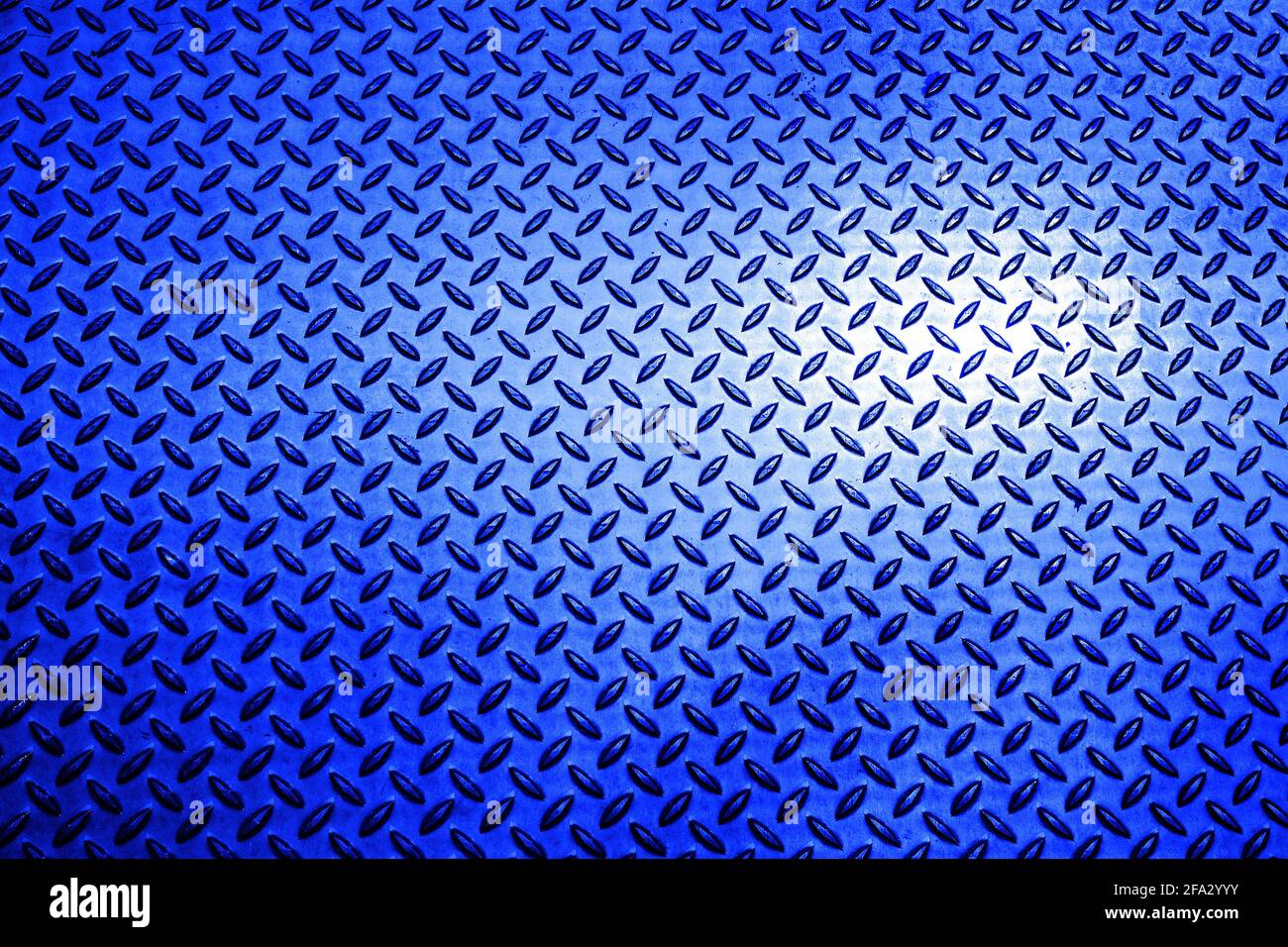 Metal grate texture surface with bright light Stock Photo - Alamy