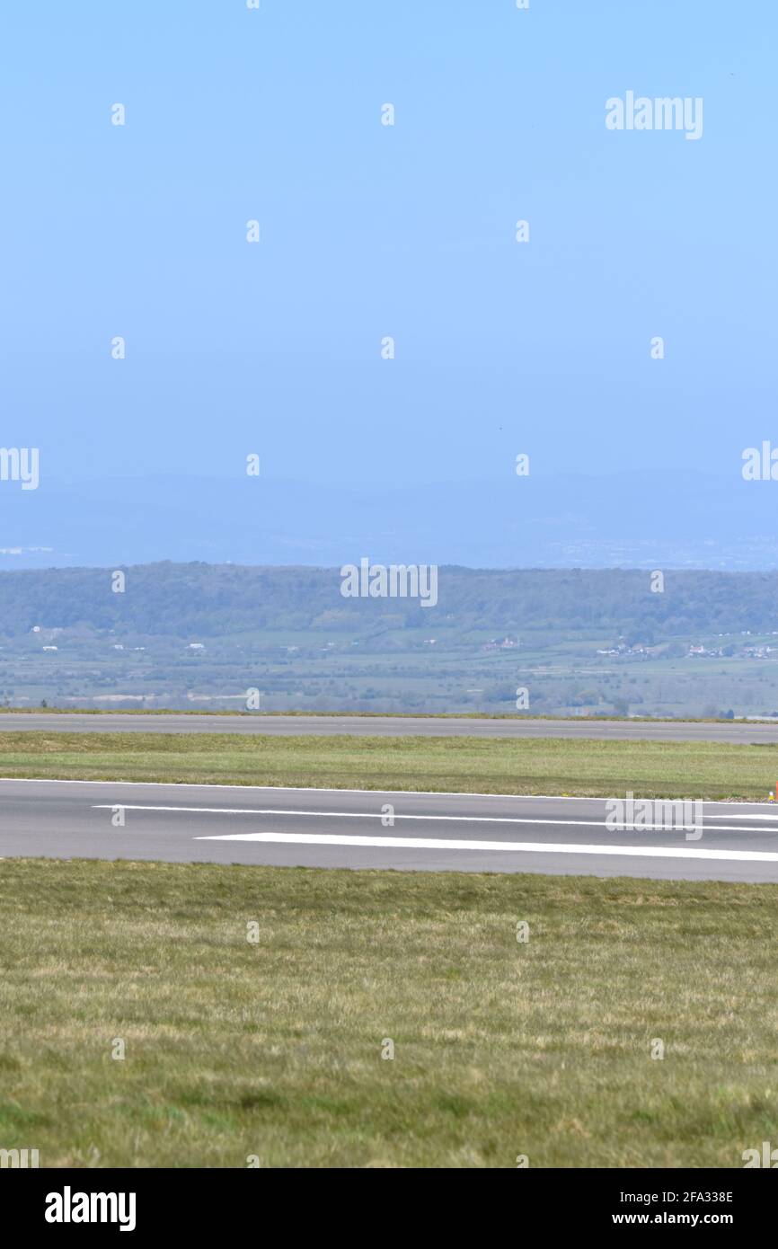 Bristol airport lulsgate hi-res stock photography and images - Alamy