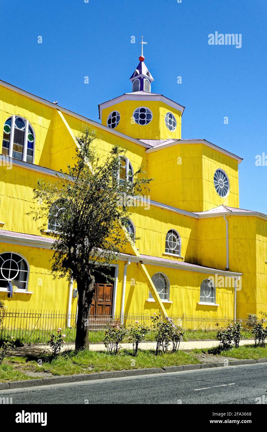 Exterior facade of famous wooden catholic Castro's San Francisco ...