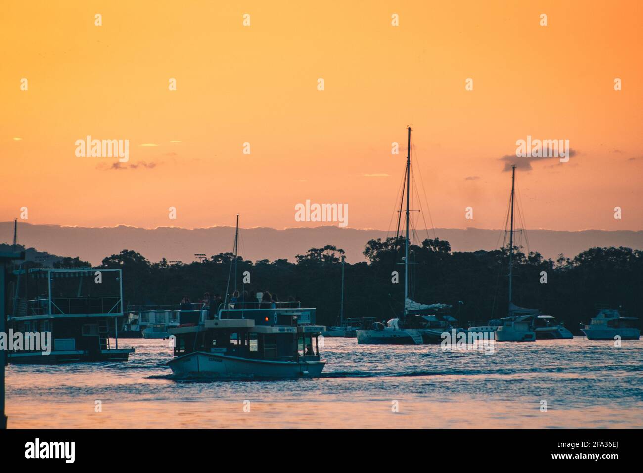 NOOSA, AUSTRALIA - Apr 17, 2021: sunset photos at the Noosa boat ramp ...