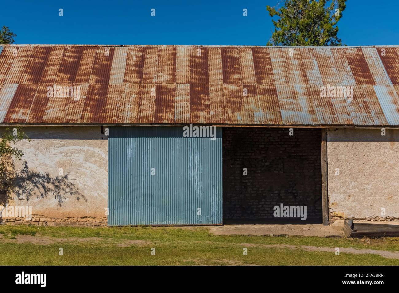 Adobe and steel barn at Empire Ranch and Las Cienegas National ...