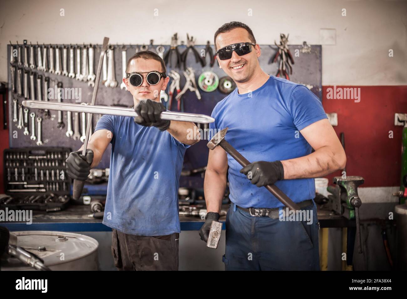 Mechanic car funny hi-res stock photography and images - Alamy