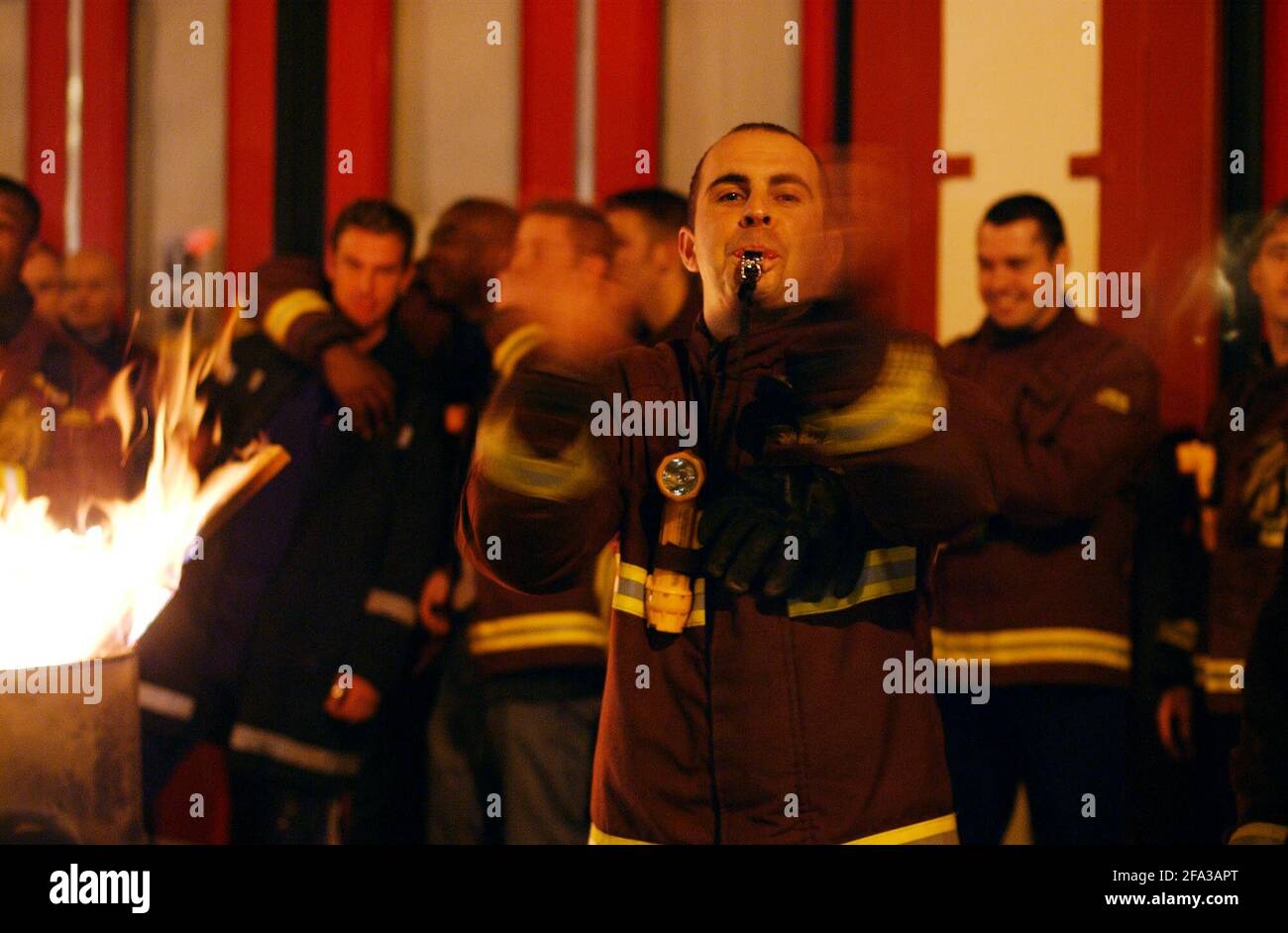 Firefighters from the Chelsea Fiore Station on strike for 48 hrs.13 ...