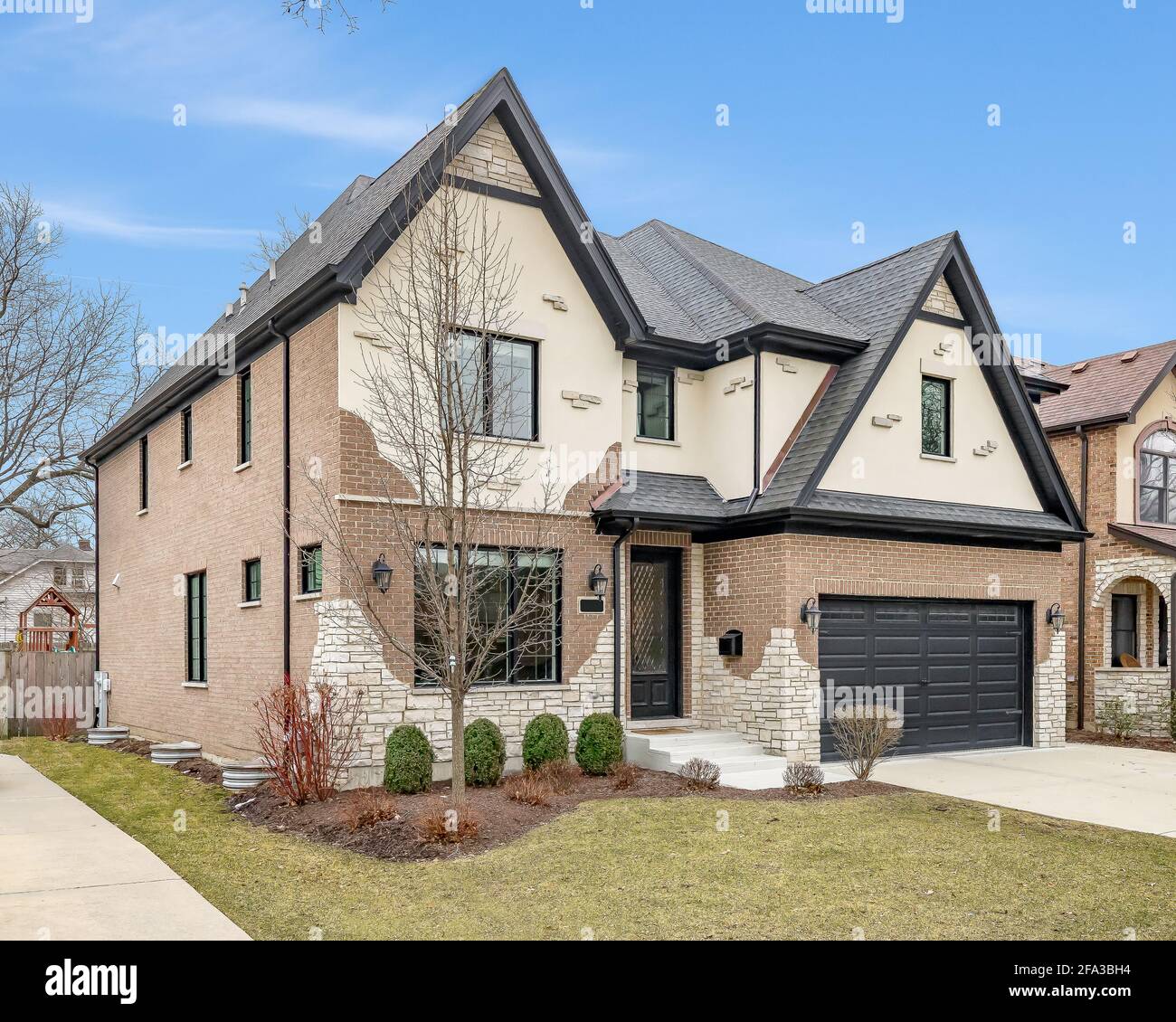 Luxury Home With Stucco And Stone The Ultimate Luxury Home With Secret