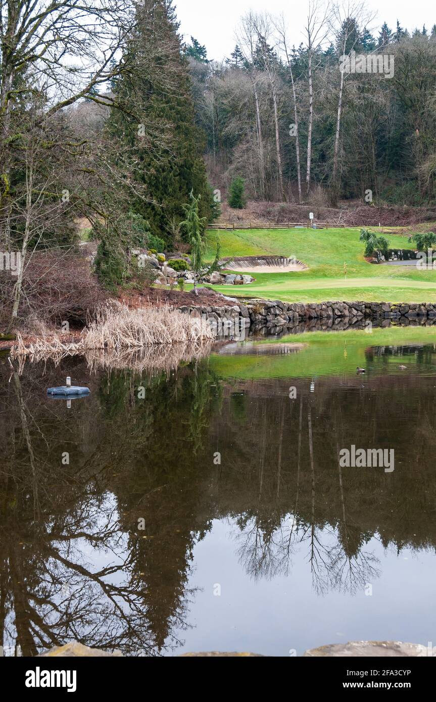 Auburn golf course hi-res stock photography and images - Alamy